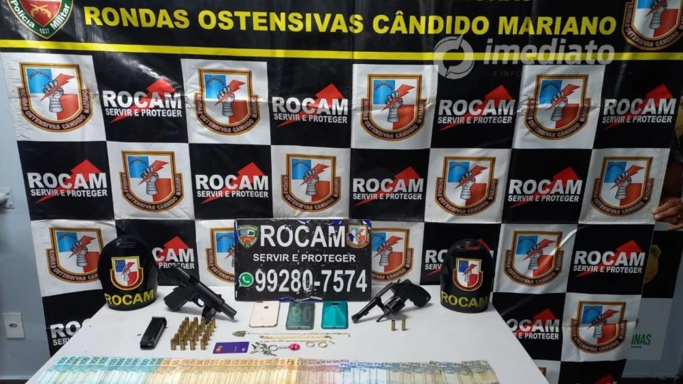 Rocam prende trio que fez 20 pessoas reféns em loja no Centro ...